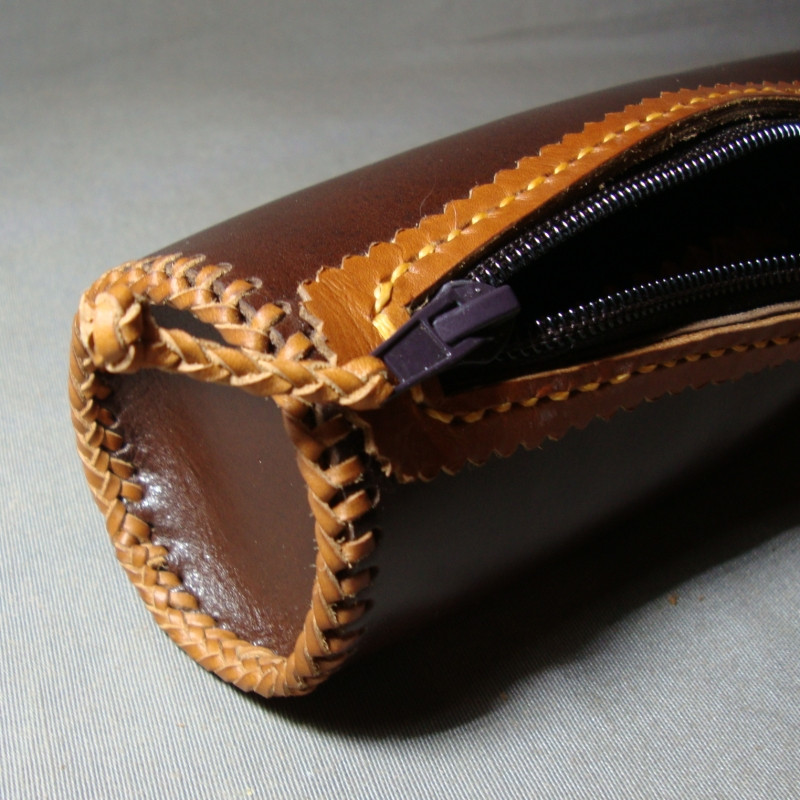 Estuche de Cuero (L)